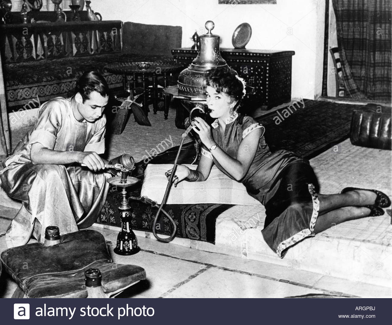 Dawn Addams Dawn Stock Photos & Dawn Addams Dawn Stock Images - Alamy