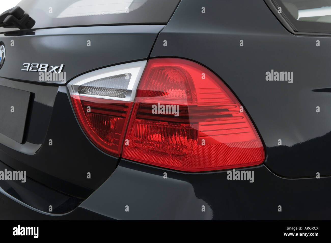 2007 BMW 3-series 328xi in Green - Tail light Stock Photo - Alamy