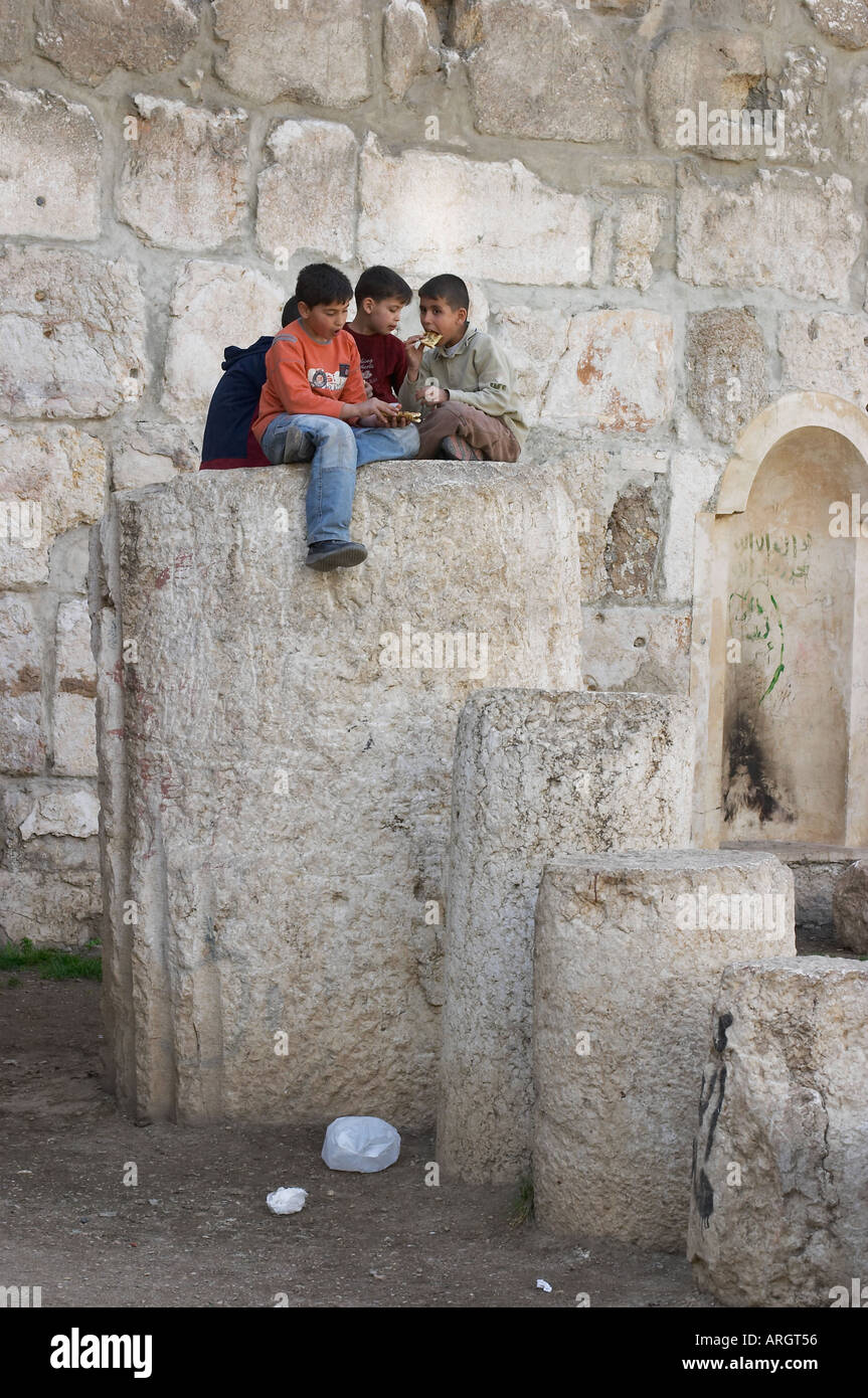 children playing in Damascus Syria Stock Photo - Alamy