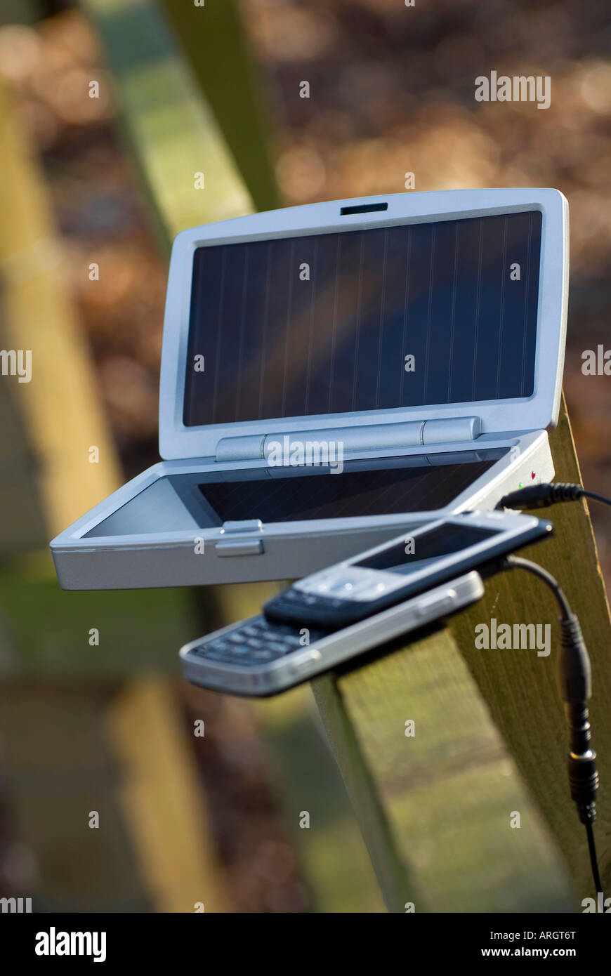 Portable power battery solar hi-res stock photography and images - Alamy