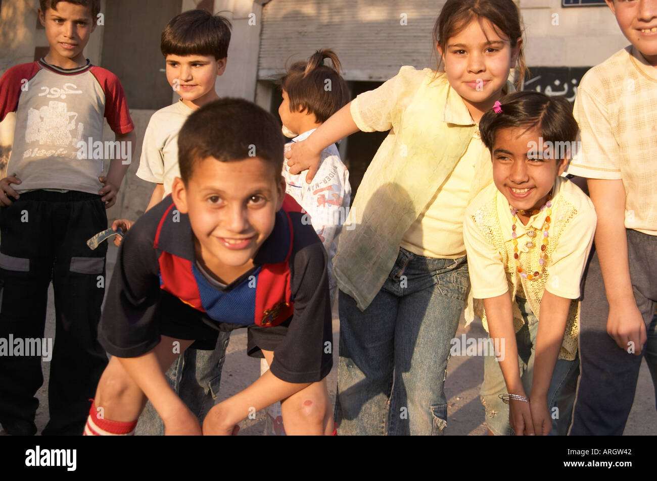 Iraq children playing hi-res stock photography and images - Alamy