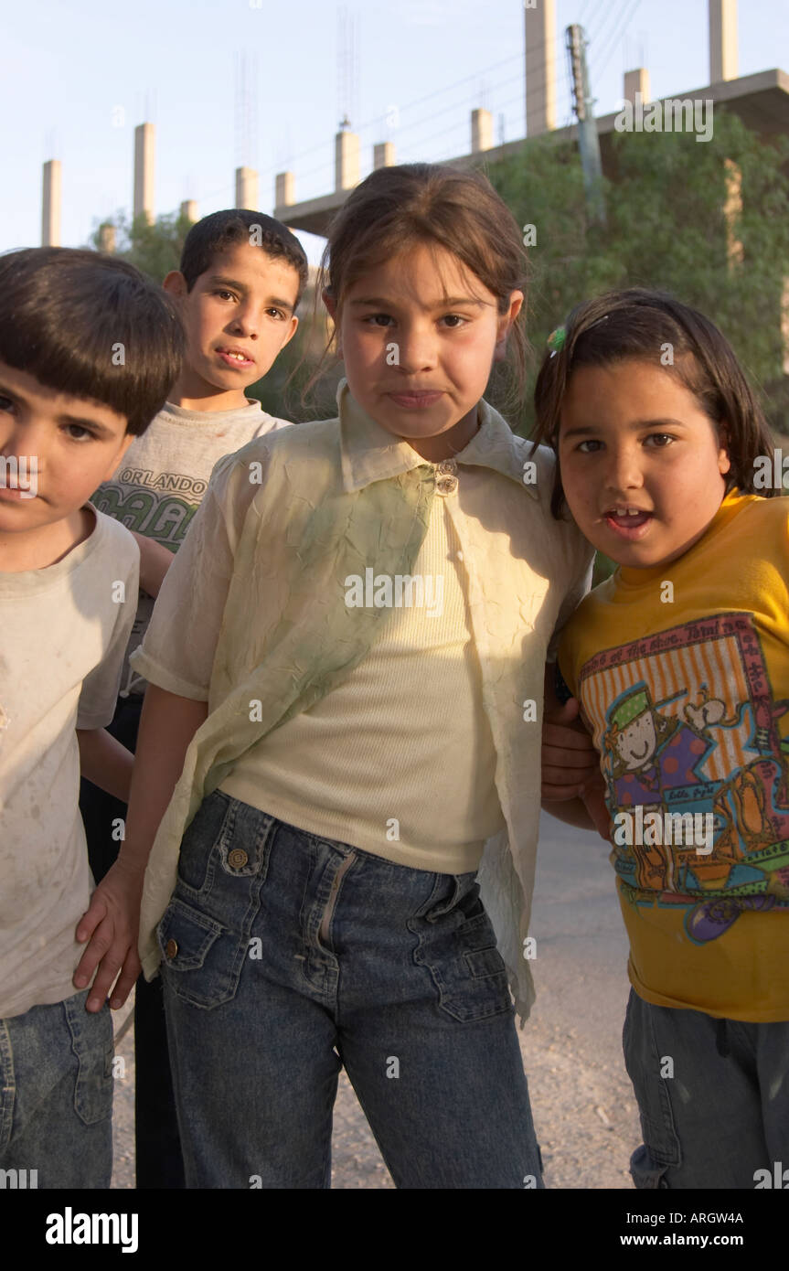 Iraq children playing hi-res stock photography and images - Alamy