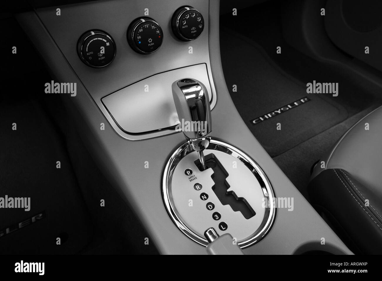 Daimler chrysler Black and White Stock Photos & Images - Alamy