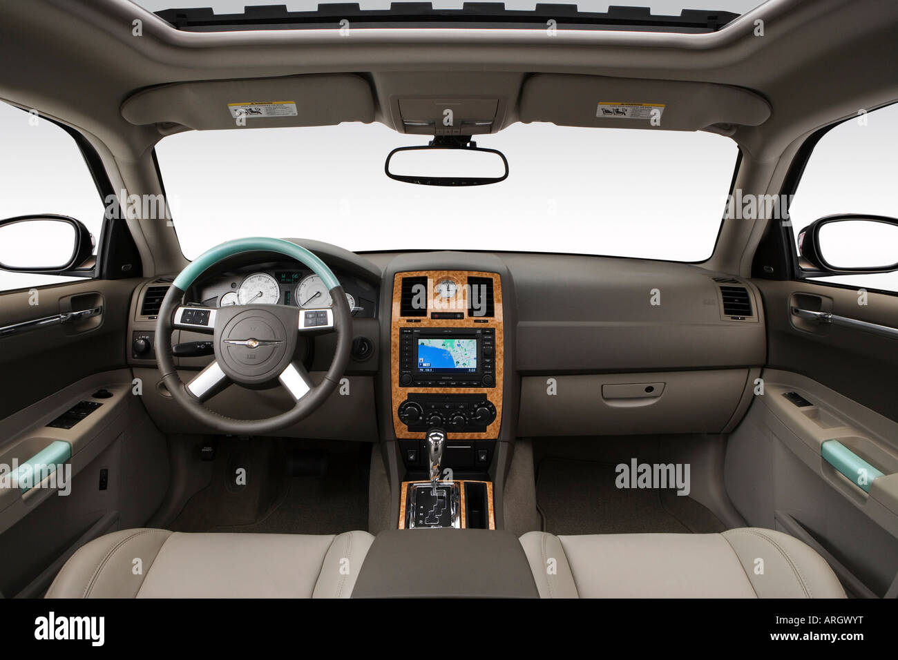 Chrysler 300c 2007 Interior