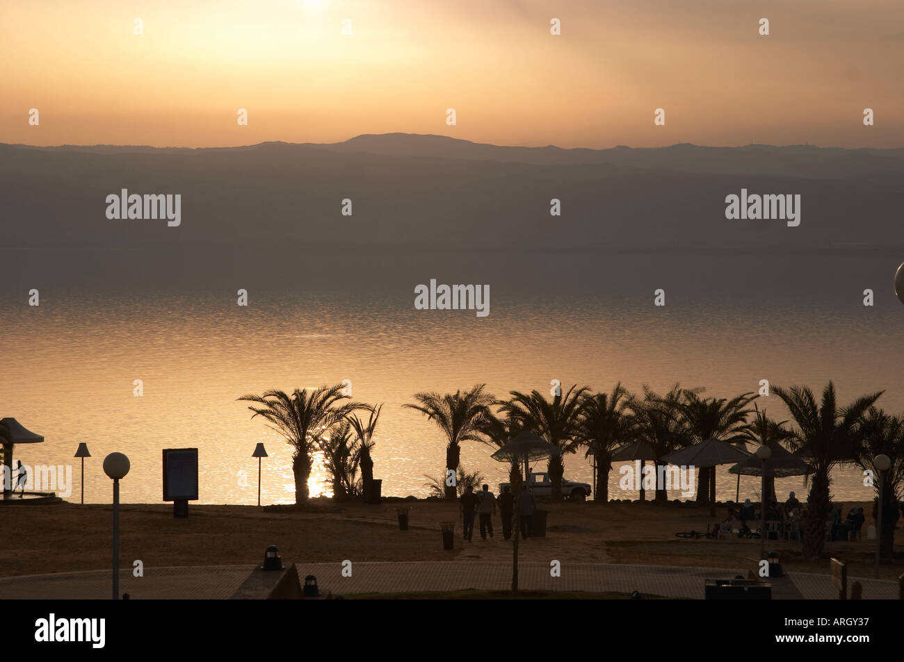 Dead Sea coast Jordan Resort Stock Photo - Alamy