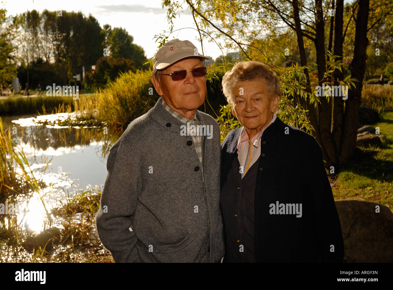 Old married couple Stock Photo - Alamy