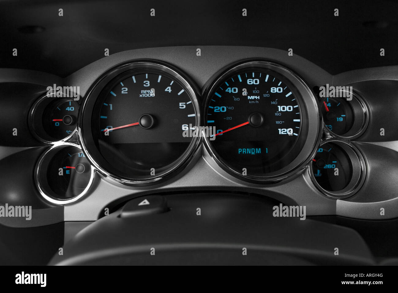 2007 GMC Sierra 2500 SLE in White - Speedometer/tachometer Stock Photo ...