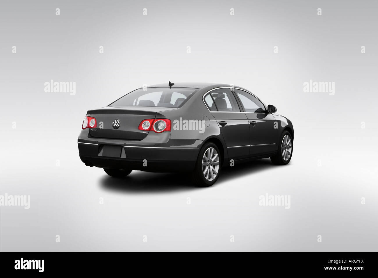 2007 Volkswagen Passat 3.6 in Gray - Rear angle view Stock Photo - Alamy