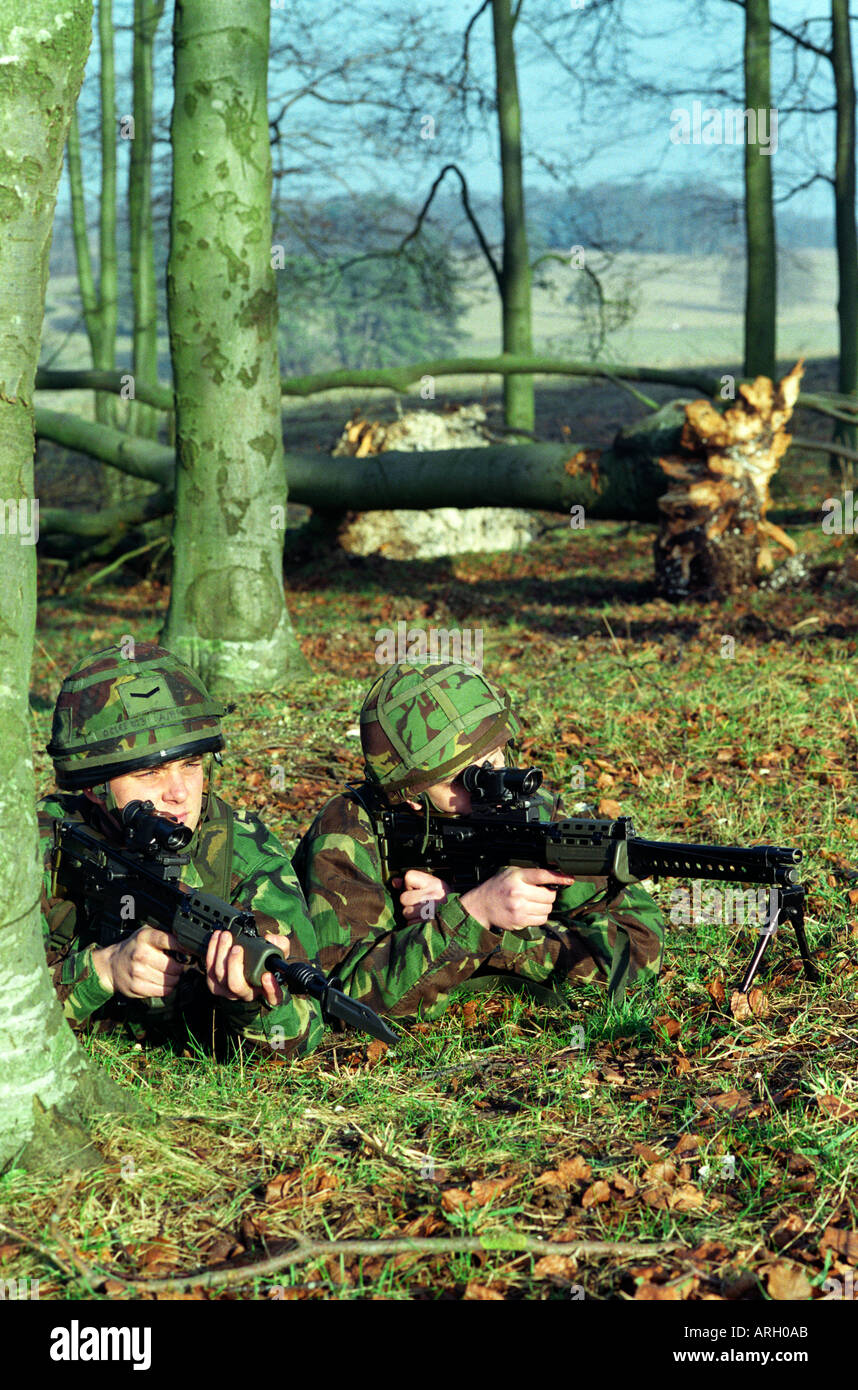 Members of the British Army on exercise Stock Photo - Alamy