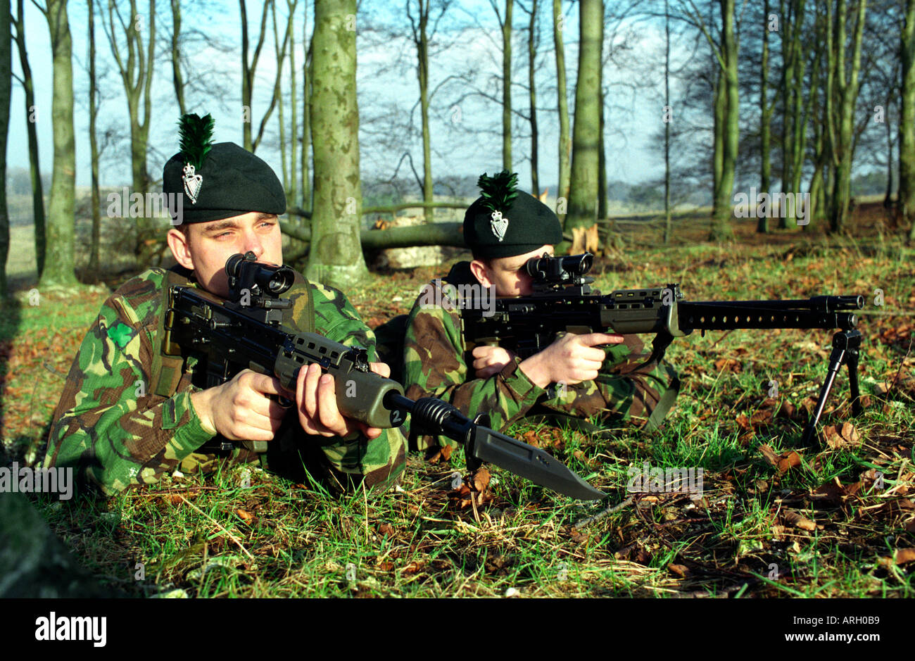 Members british forces on exercise hi-res stock photography and images ...