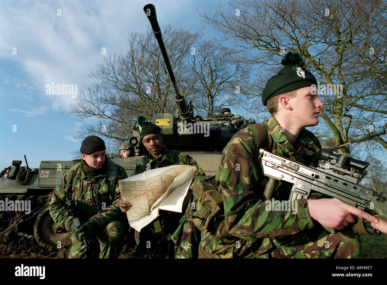 Members of the British Army on exercise Stock Photo - Alamy