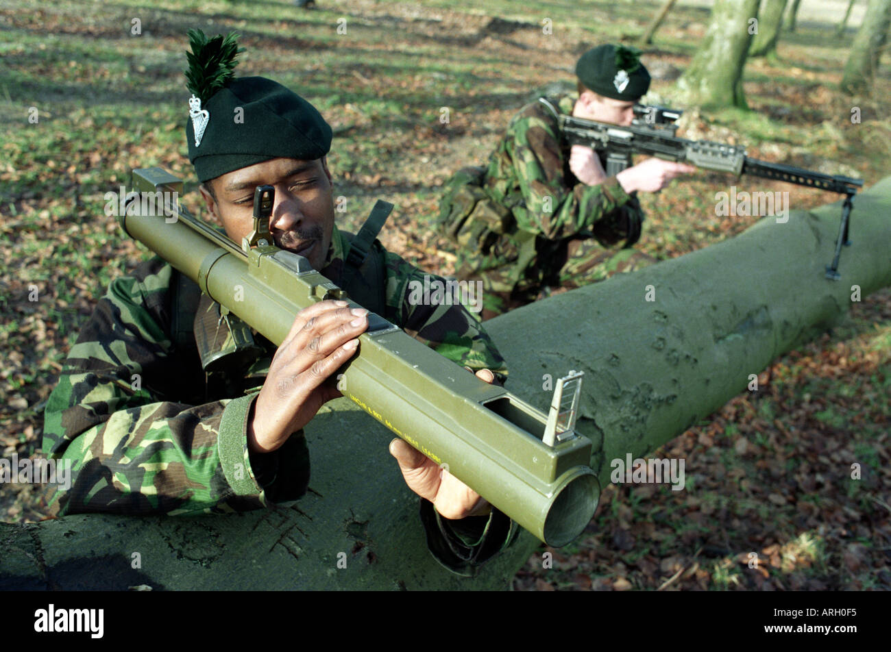 Members british forces on exercise hi-res stock photography and images ...