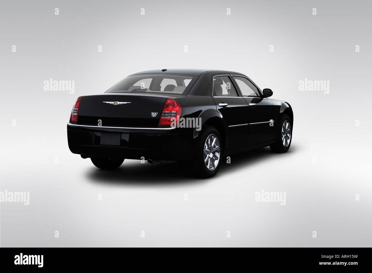2007 Chrysler 300C Heritage in Black - Rear angle view Stock Photo - Alamy