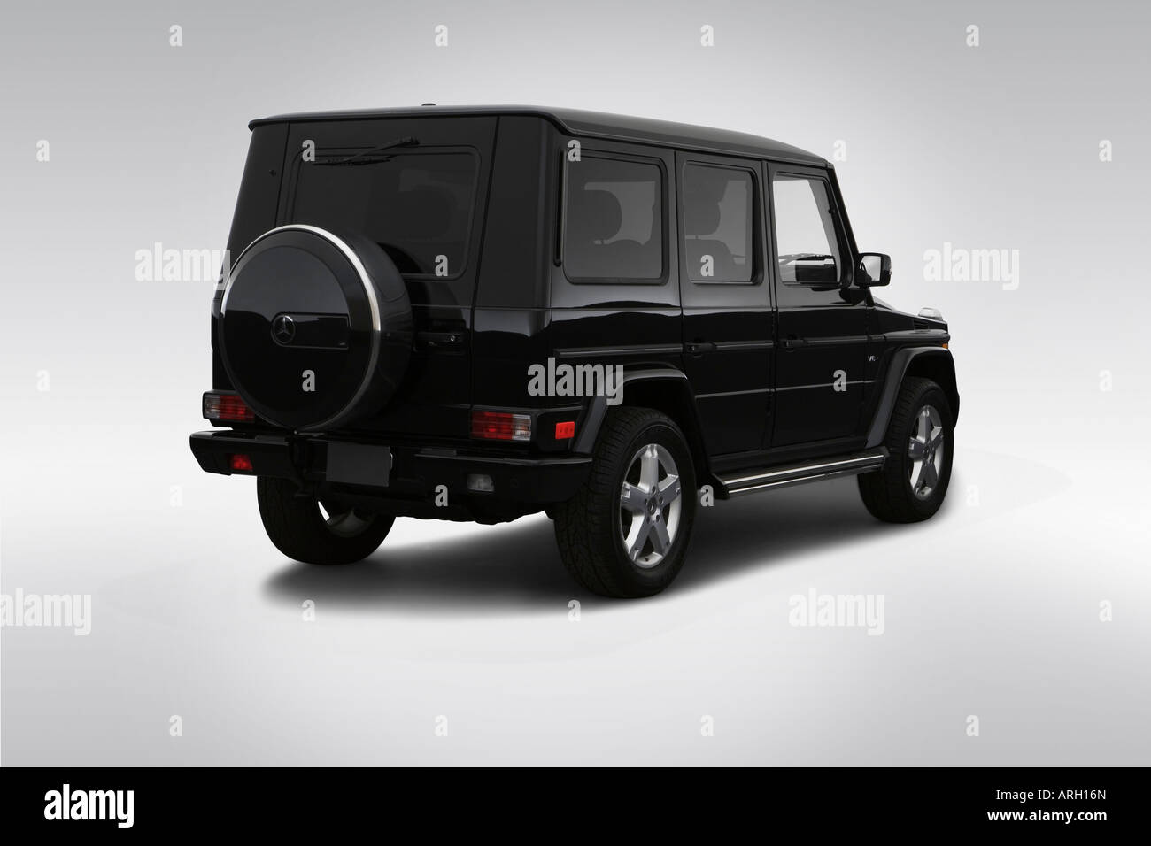 Mercedes g 500 4x4 hi-res stock photography and images - Alamy