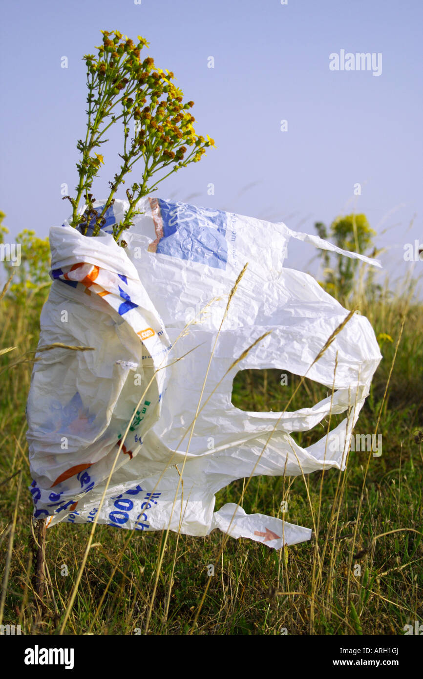 Uk plastic carrier bags recycling hi-res stock photography and images ...