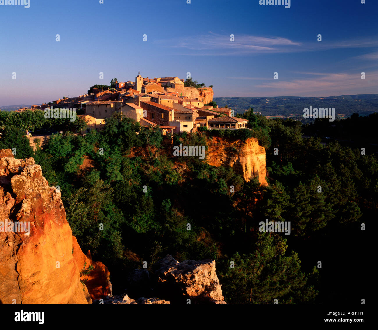 Rousillon Vaucluse Provence France Stock Photo - Alamy