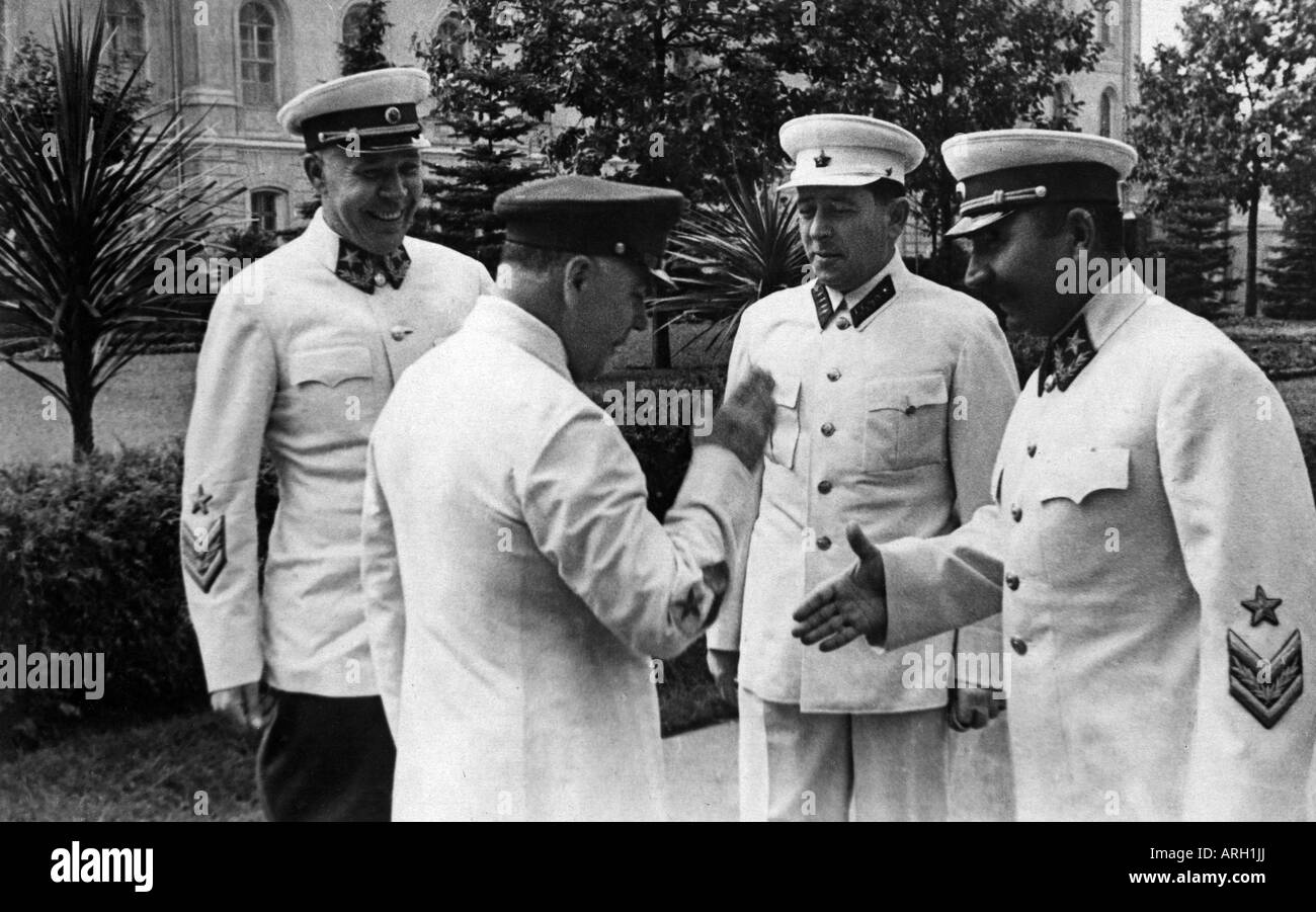 Soviet commissar navy Black and White Stock Photos & Images - Alamy