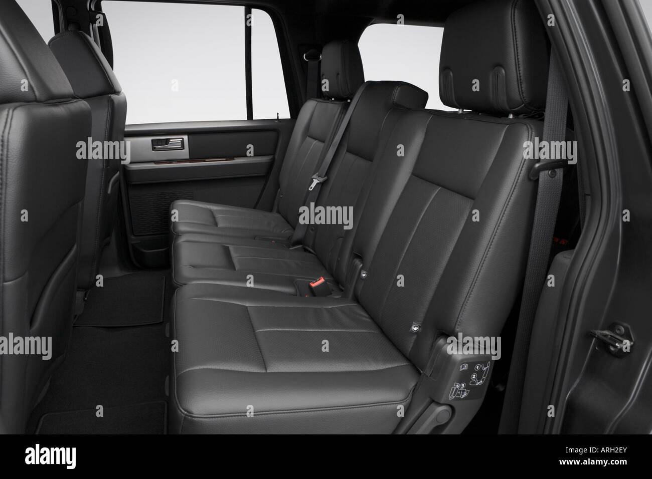 2007 Ford Expedition Limited EL in Gray - Rear seats Stock Photo - Alamy
