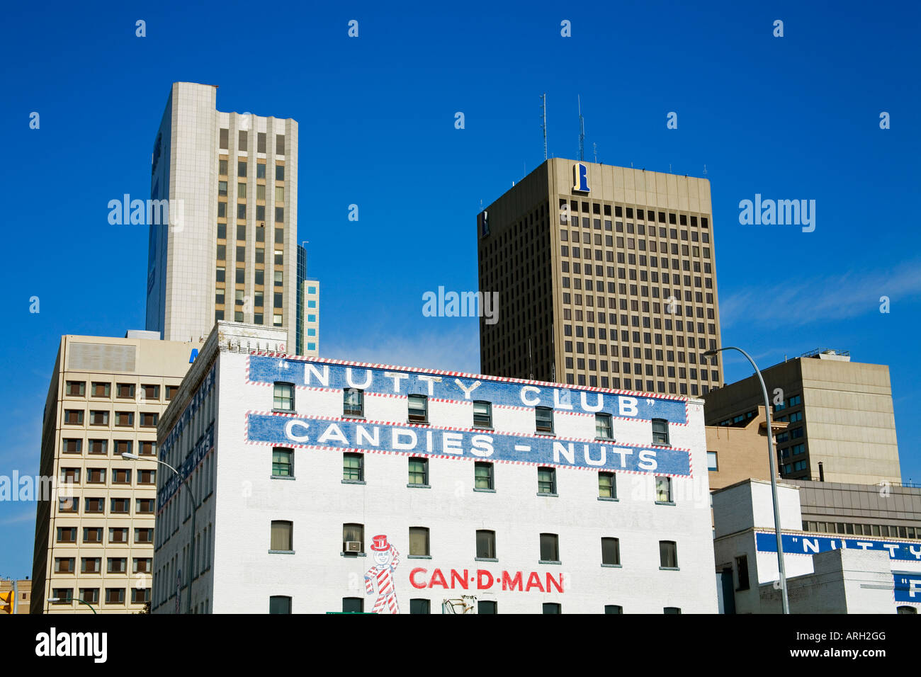 Candy factory exterior hi-res stock photography and images - Alamy