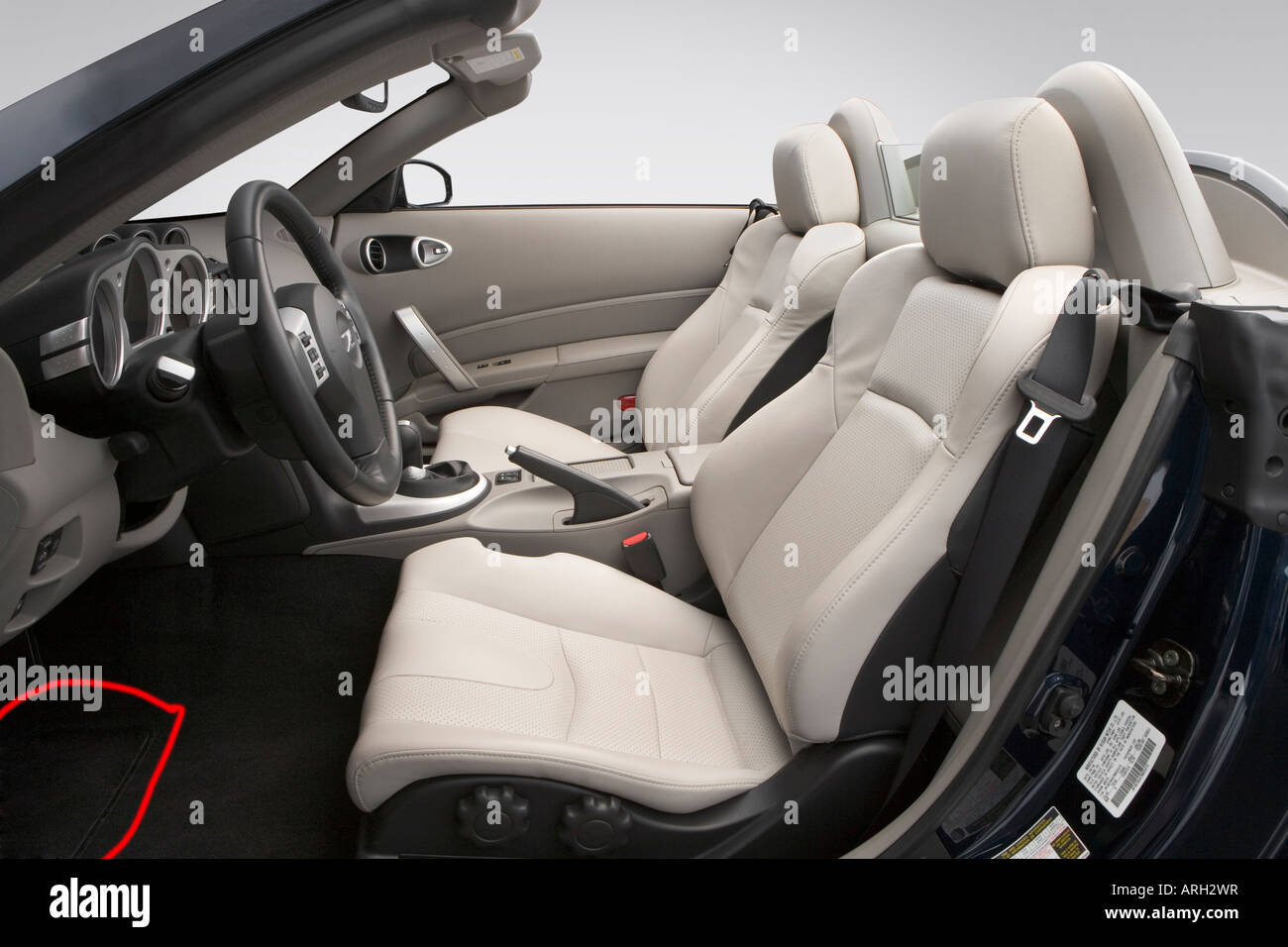 Nissan 350z Convertible Interior