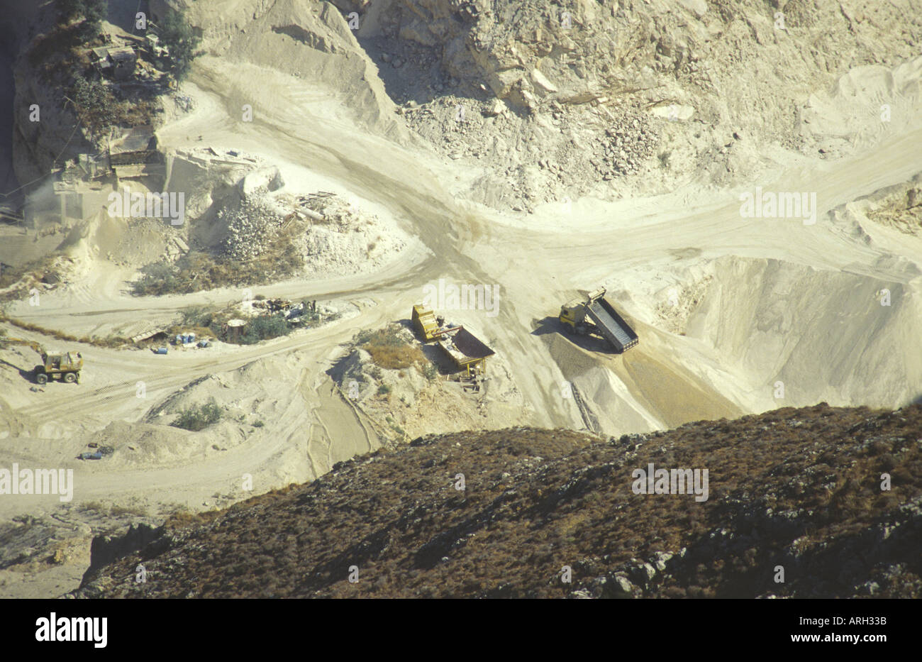 Construction sites birds eye view hi-res stock photography and images ...