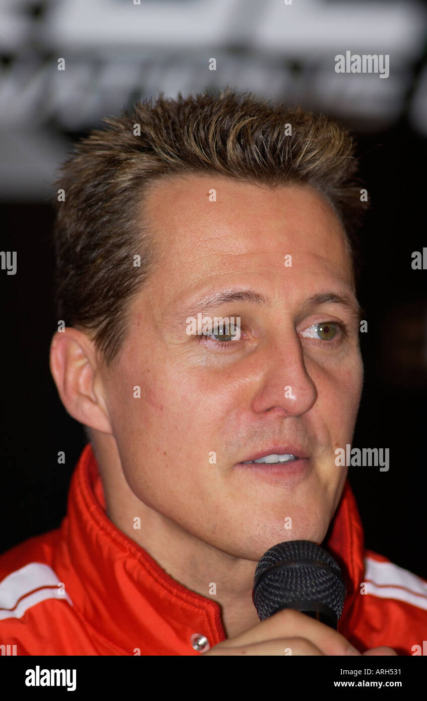 RACE OF CHAMPIONS STADE DE FRANCE PARIS DEC 4TH 2004 MICHAEL SCUMACHER ...