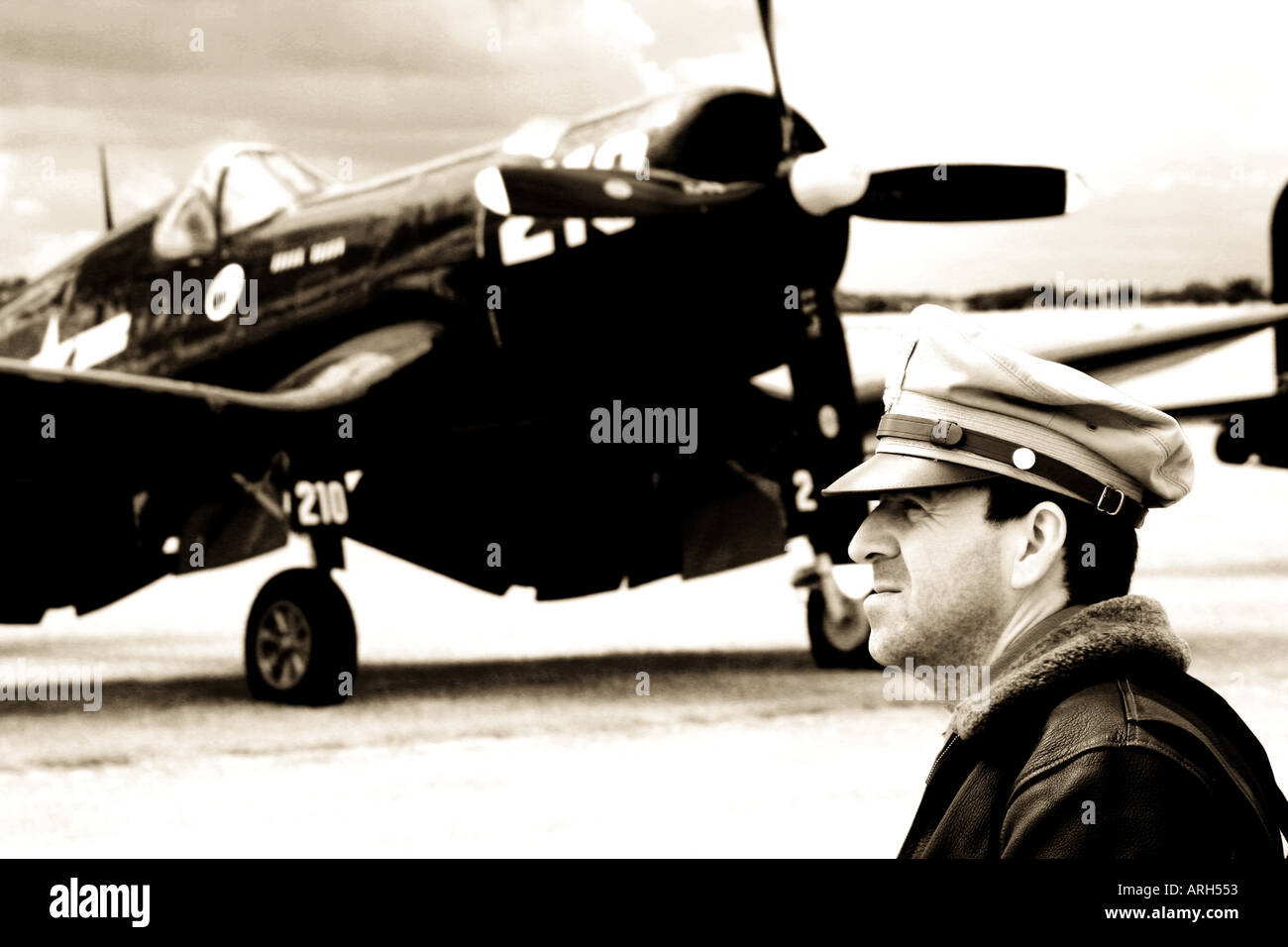 Vaught f4u corsair hi-res stock photography and images - Alamy