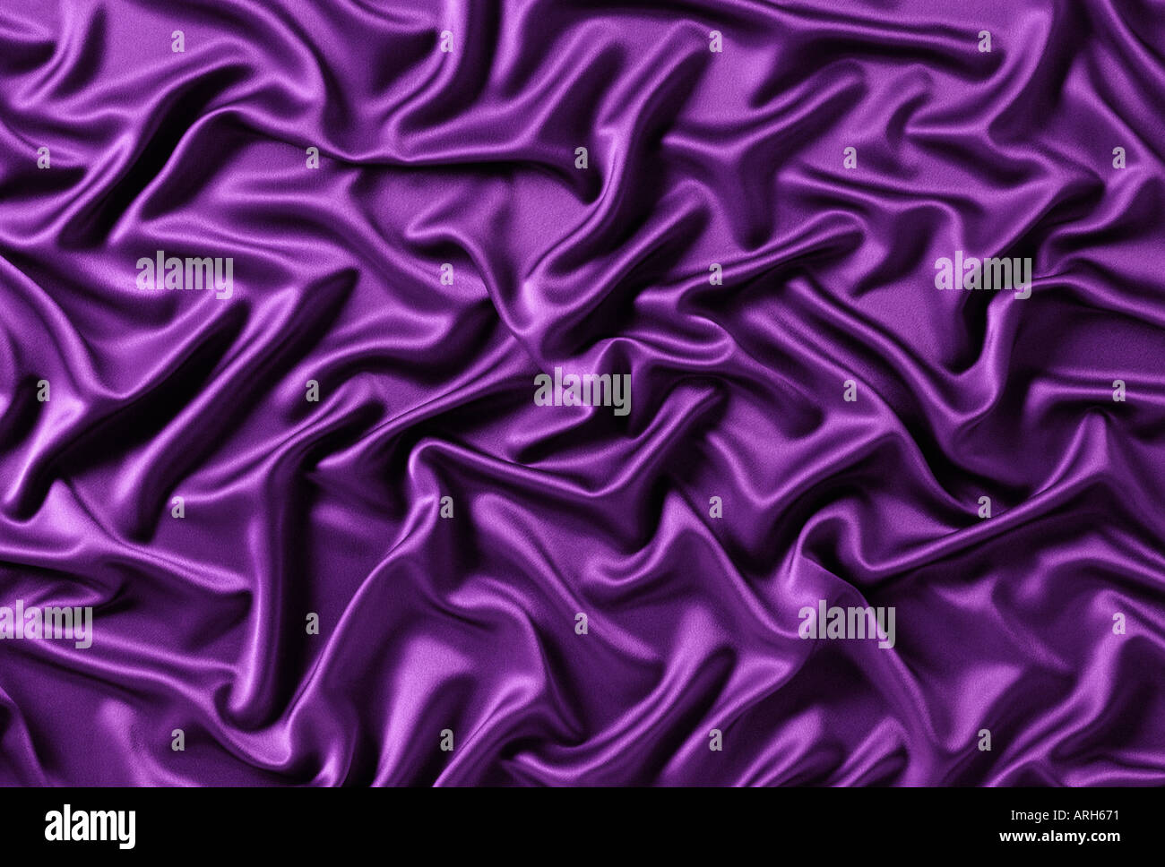 Purple satin hi-res stock photography and images - Alamy