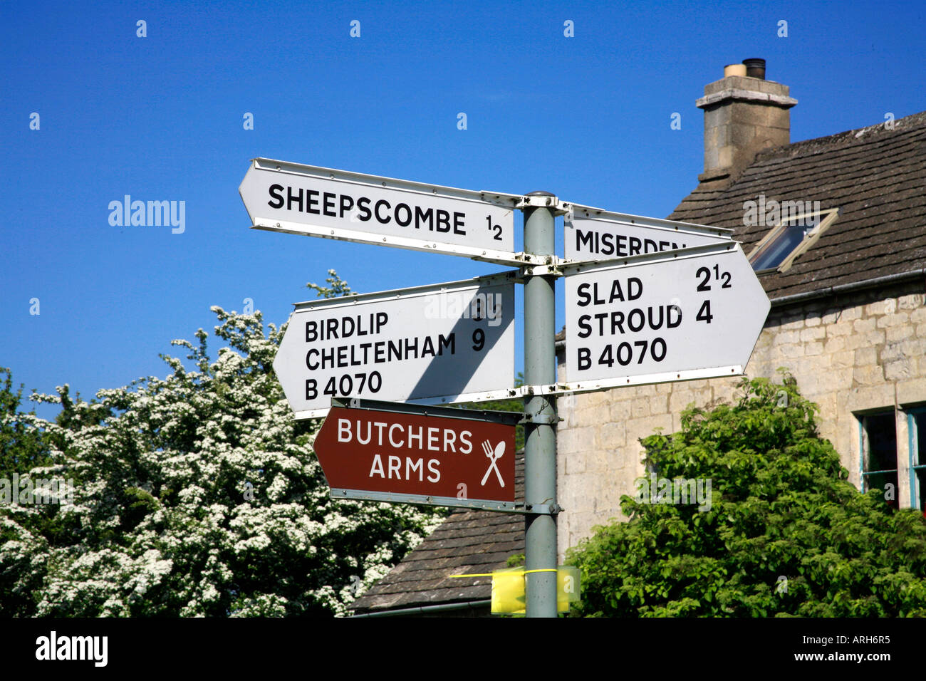 Signpost in the Cotswolds England Stock Photo - Alamy