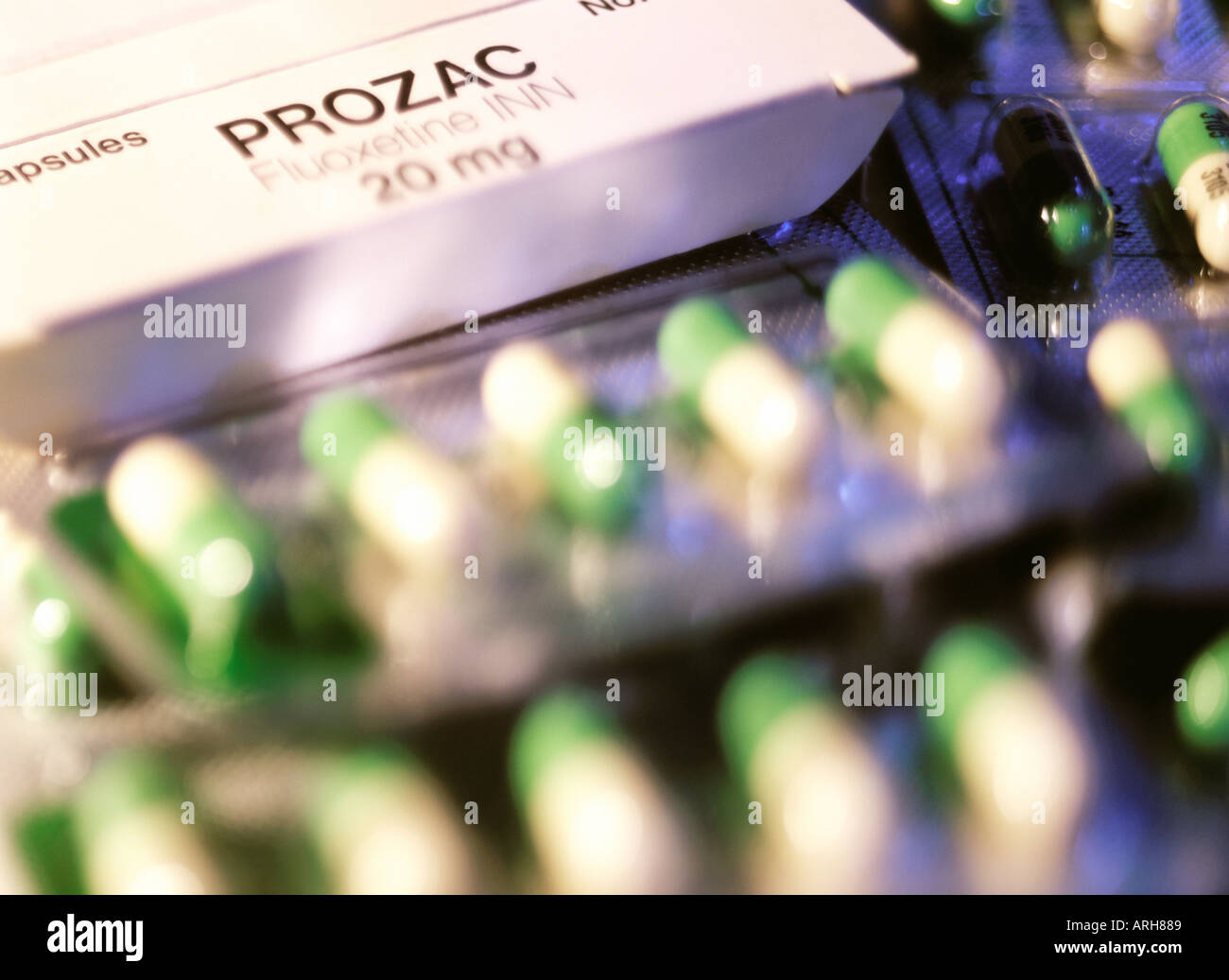 Prozac tablets hi-res stock photography and images - Alamy