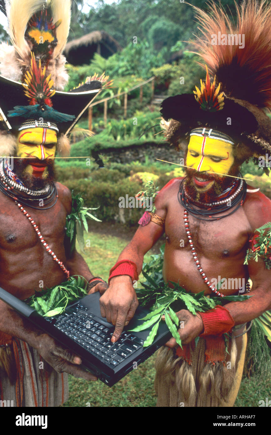 Papua cannibal hi-res stock photography and images - Alamy