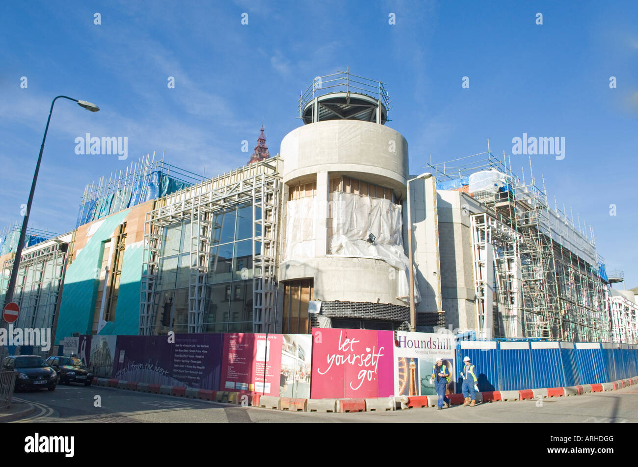 Construction work on the new Debehams store at the Houndshill Shopping ...