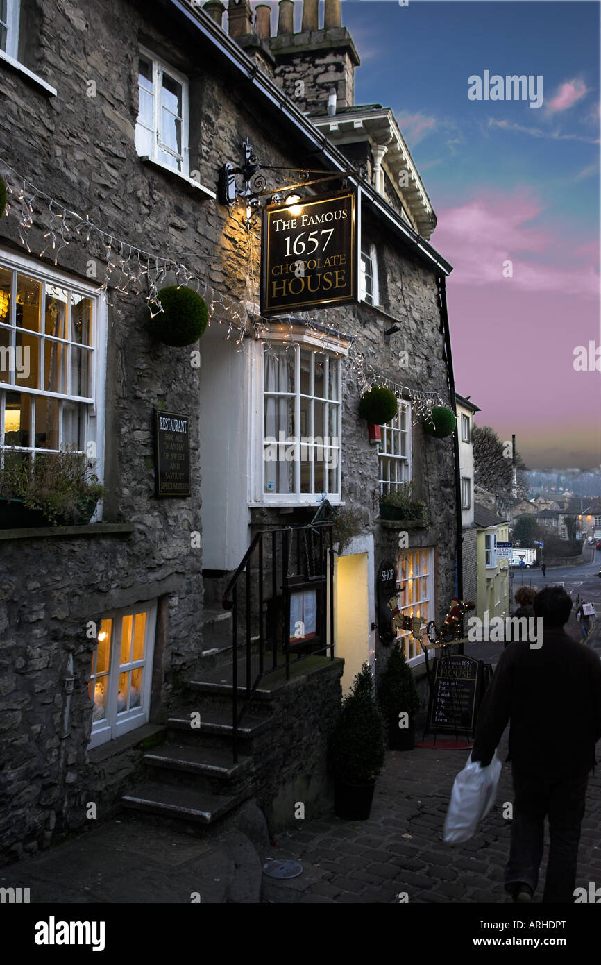 Cobbled paved street Cromwellian 17th century 1600 sixteen hundreds ...
