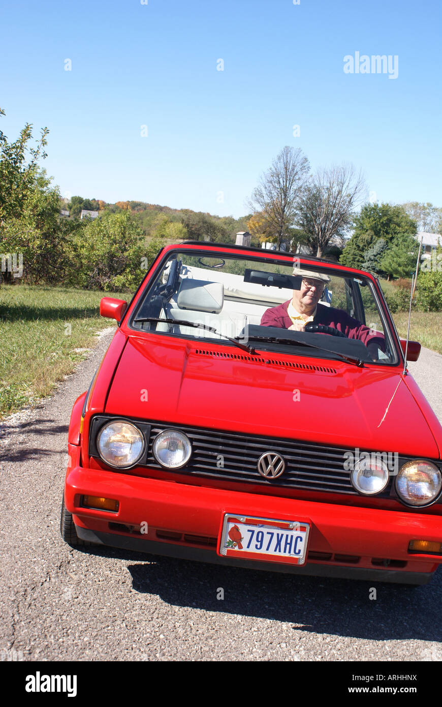 Country road seated hi-res stock photography and images - Alamy