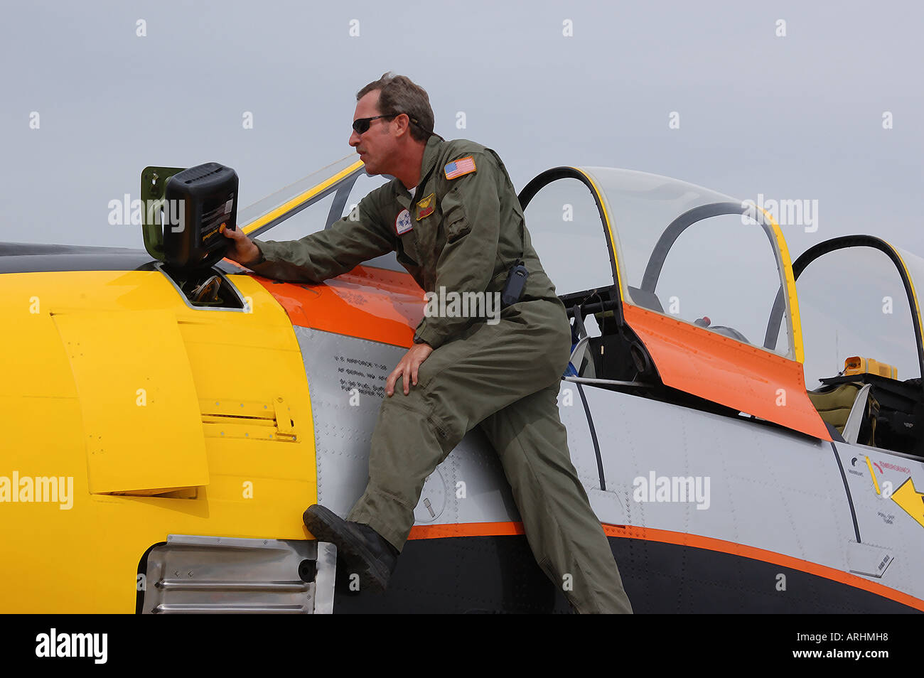 Aviator art hi-res stock photography and images - Alamy