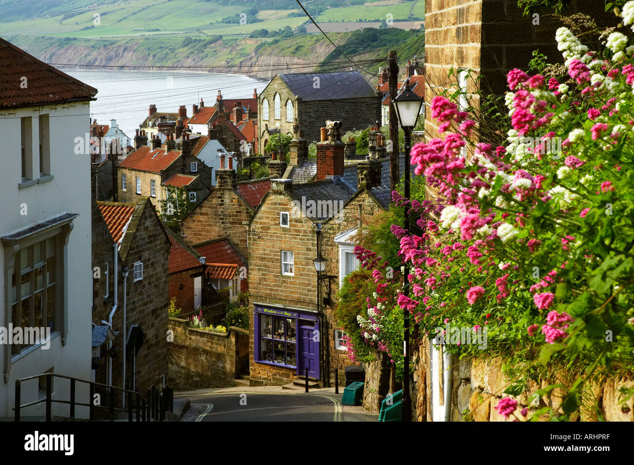 Street view robin hoods bay hi-res stock photography and images - Alamy