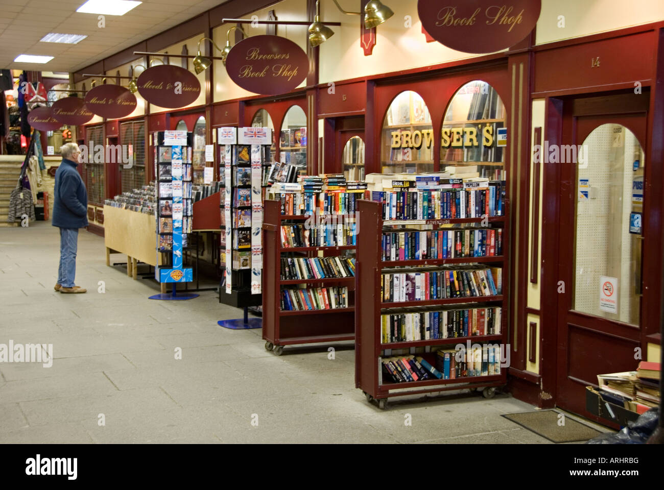 Shopping cornwall hi-res stock photography and images - Alamy