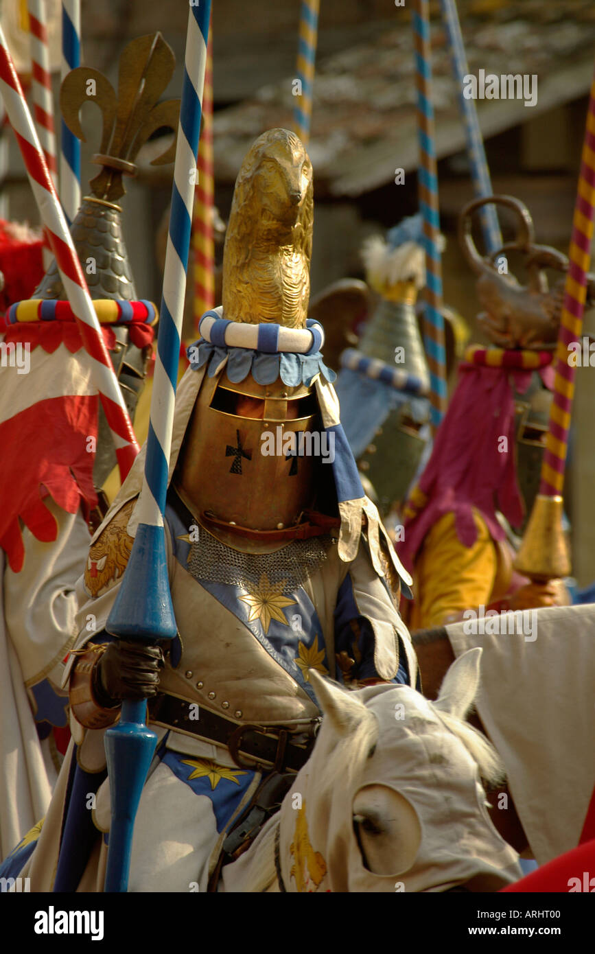 Knights helmet crest hi-res stock photography and images - Alamy