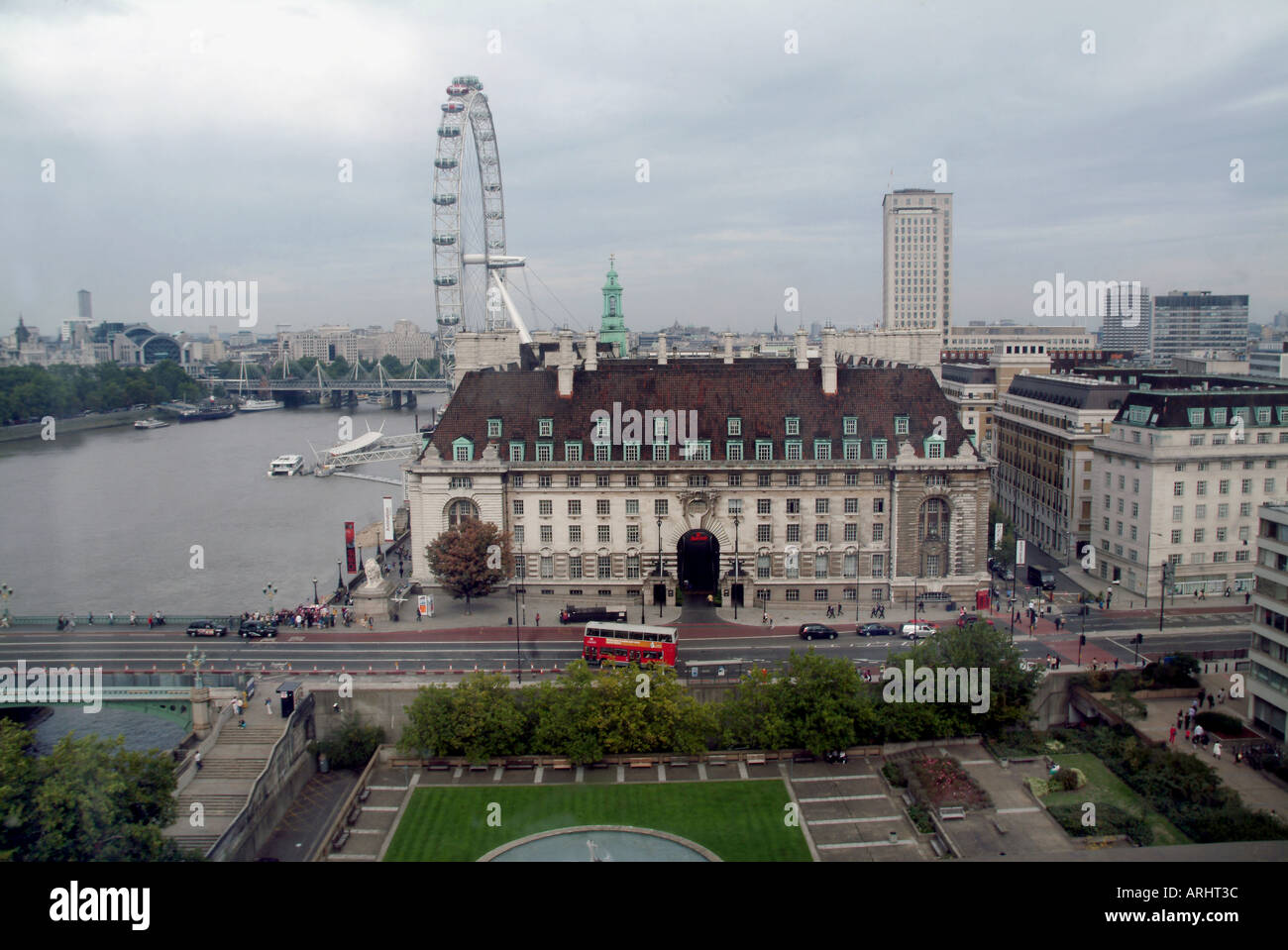 VIEW OF LONDON EYE AND RIVER THAMES FROM GUY S AND ST THOMAS HOSPITAL ...