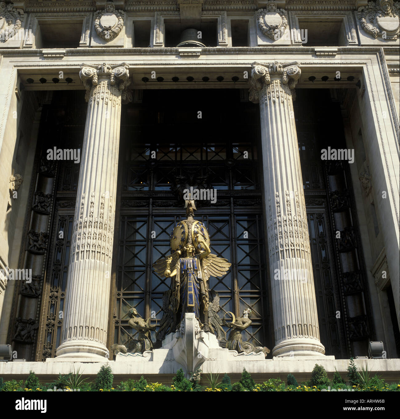 Gilbert Bayes High Resolution Stock Photography and Images - Alamy