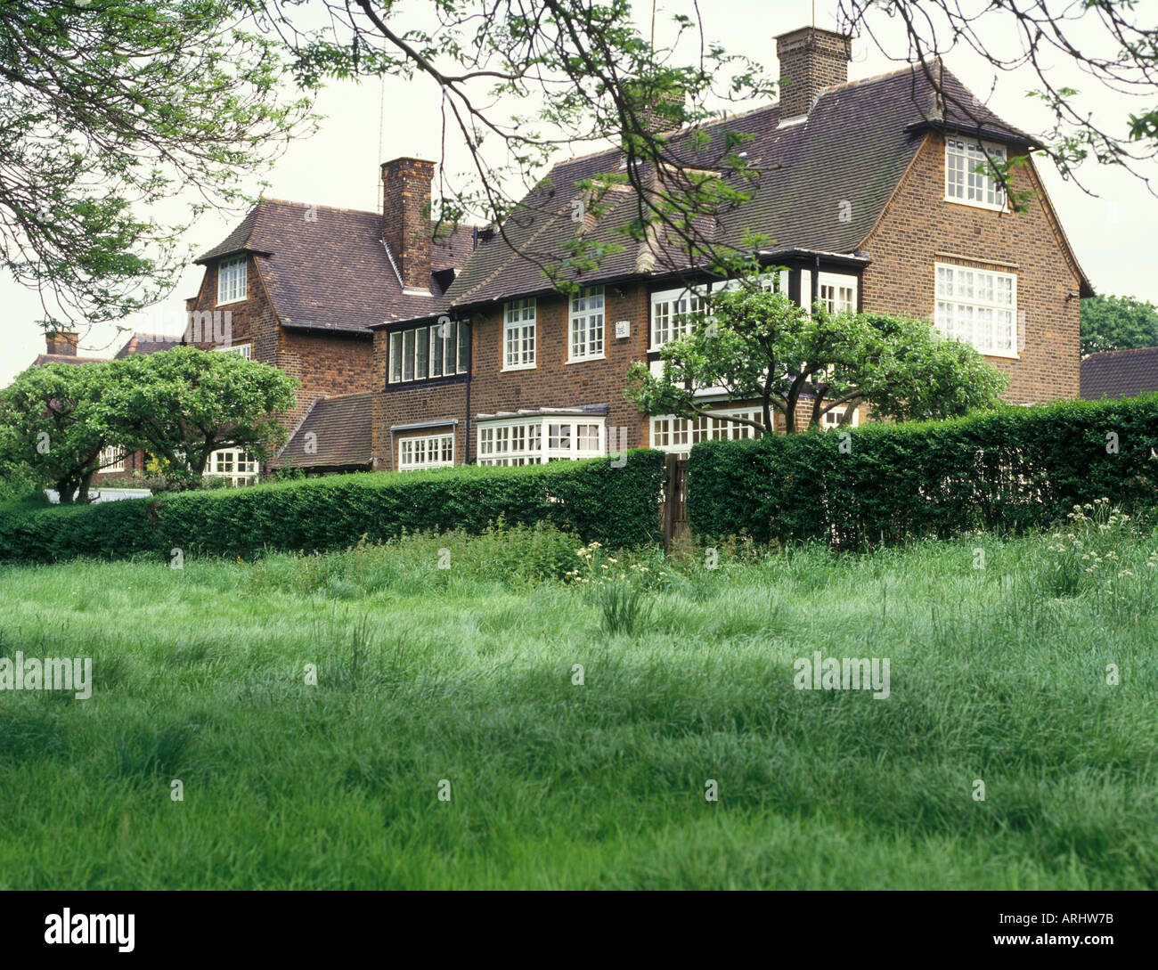 Hampstead garden suburb hi-res stock photography and images - Alamy