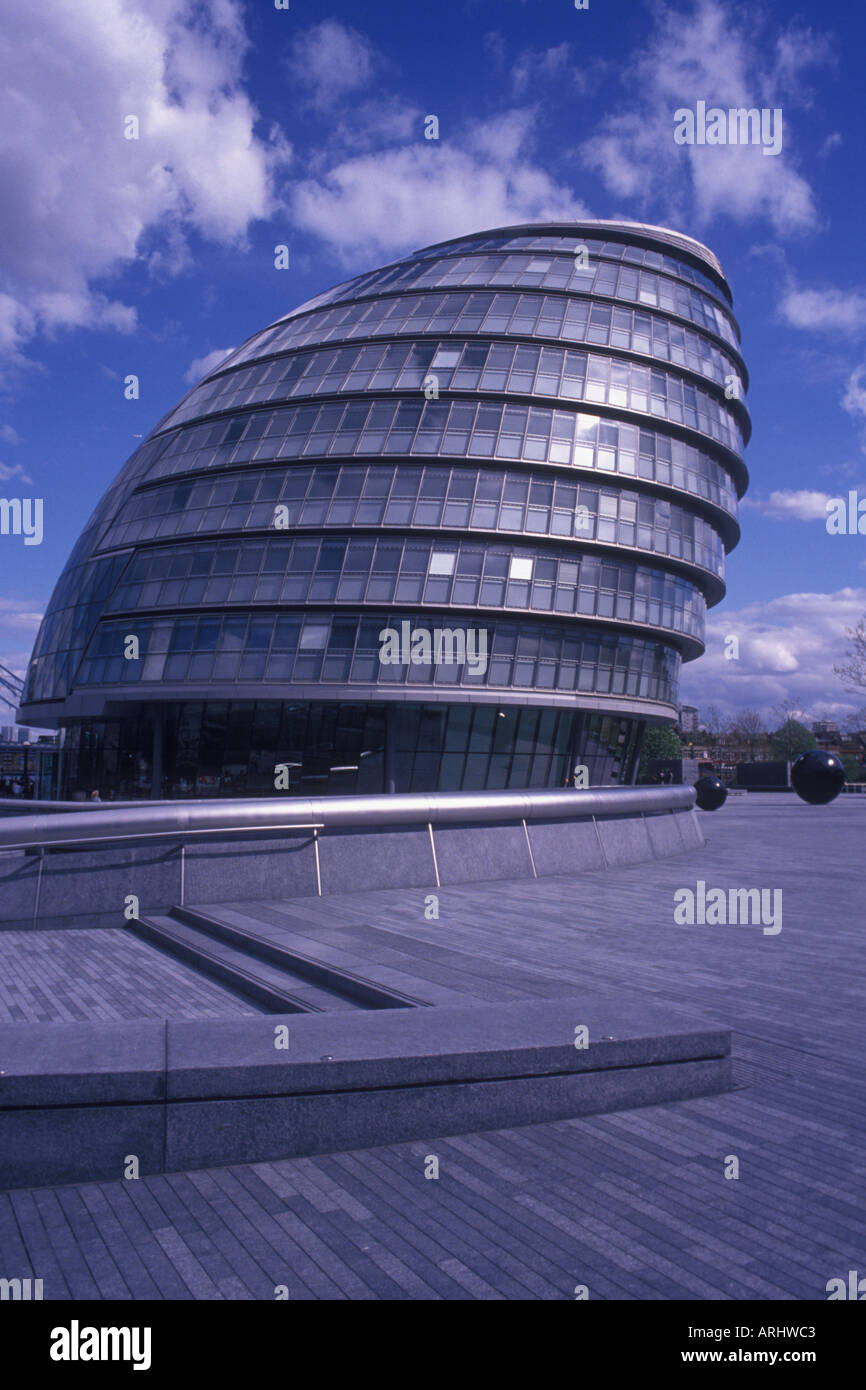 London assembly city hall london hi-res stock photography and images ...