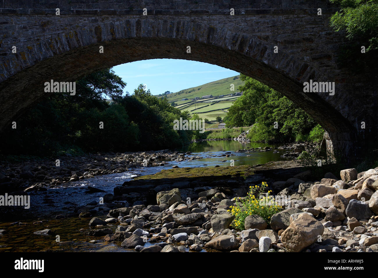 Swale bridge hi-res stock photography and images - Alamy