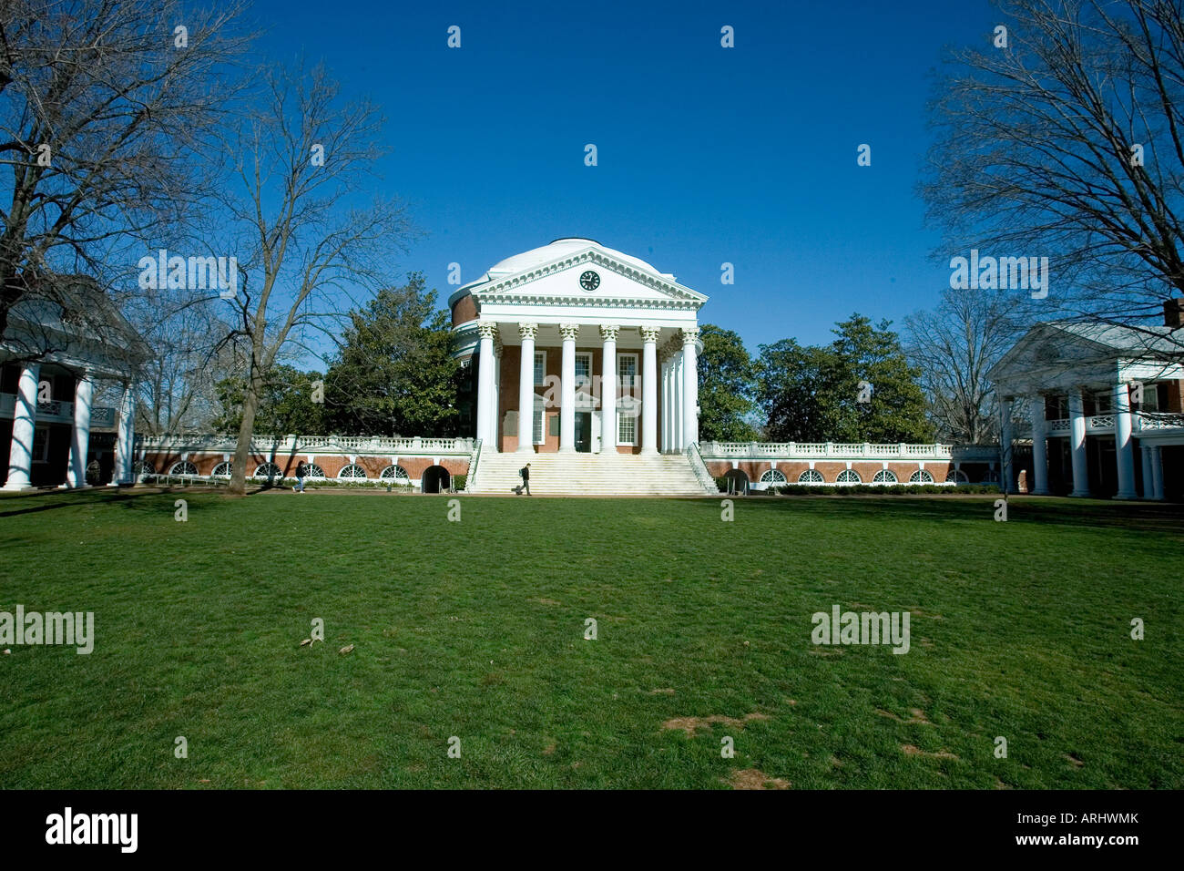 Rotunda university virginia historical hi-res stock photography and ...
