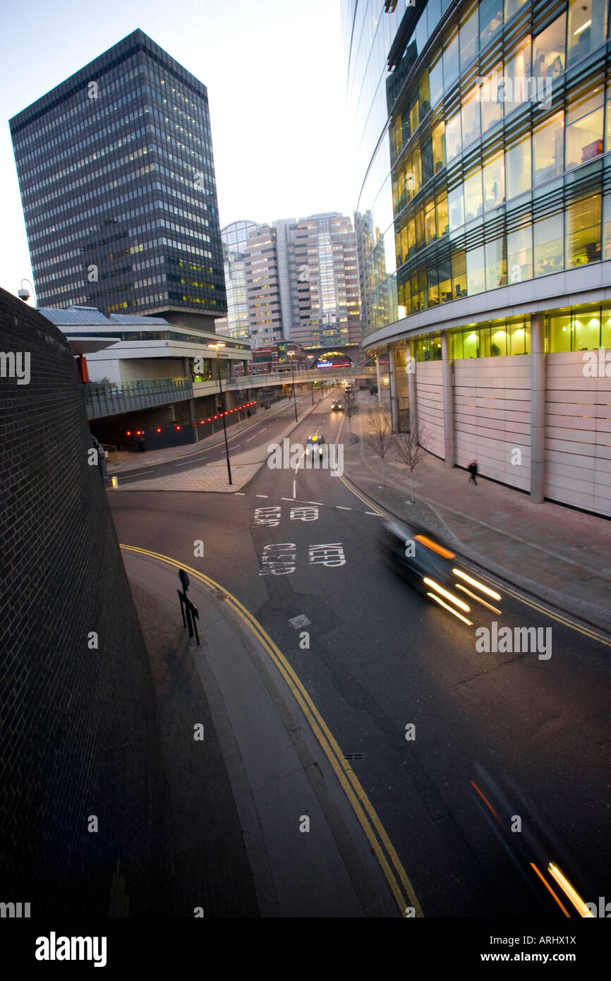 Moving Traffic, London Wall, London Stock Photo - Alamy