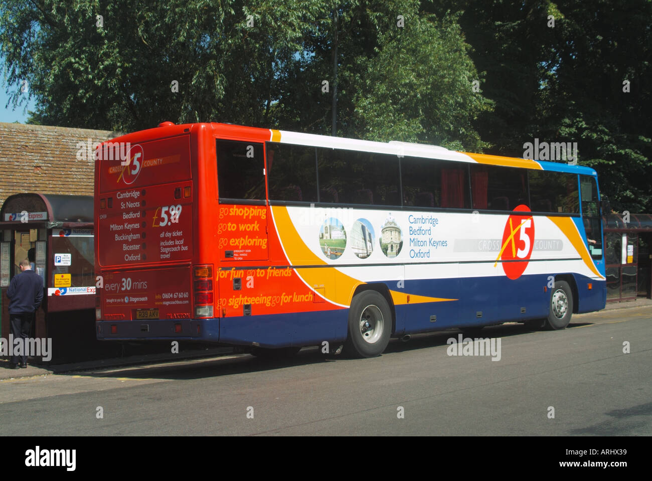 Cambridge bus station hi-res stock photography and images - Alamy