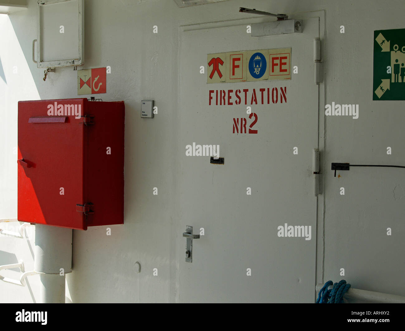 Ship fire extinguisher hi-res stock photography and images - Alamy