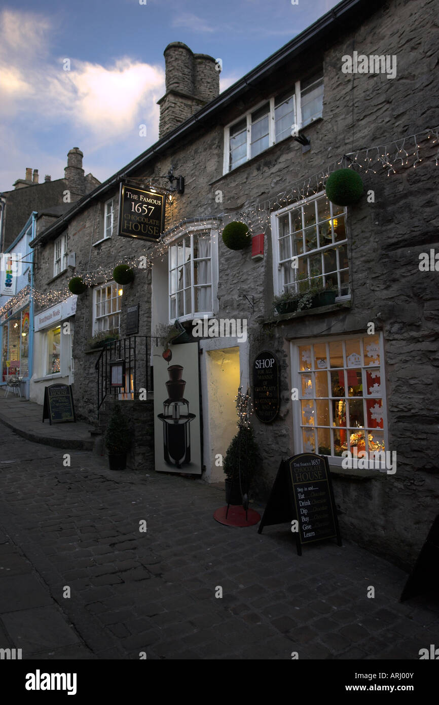Cobbled paved street Cromwellian 17th century 1600 sixteen hundreds ...