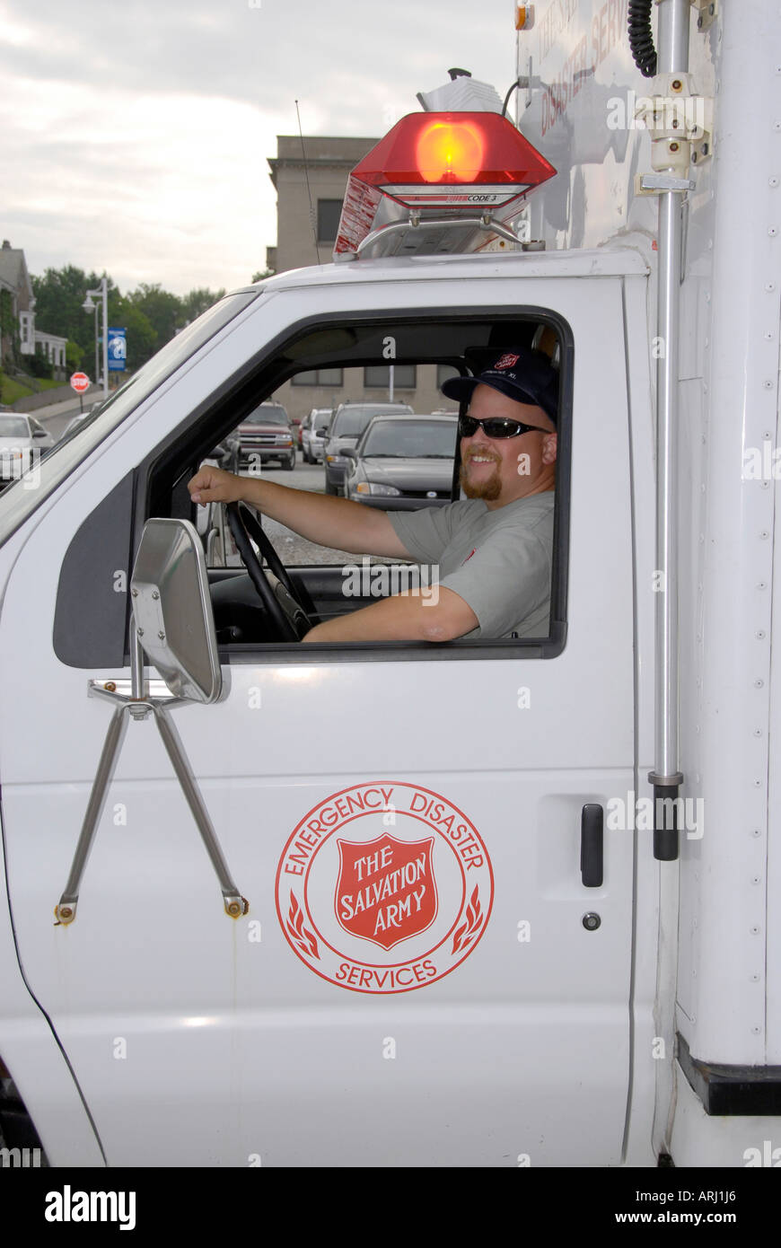 A Salvation Army Emergency Disaster Service vehicle Stock Photo - Alamy A Salvation Army Emergency Disaster Service vehicle Stock Photo - Alamy