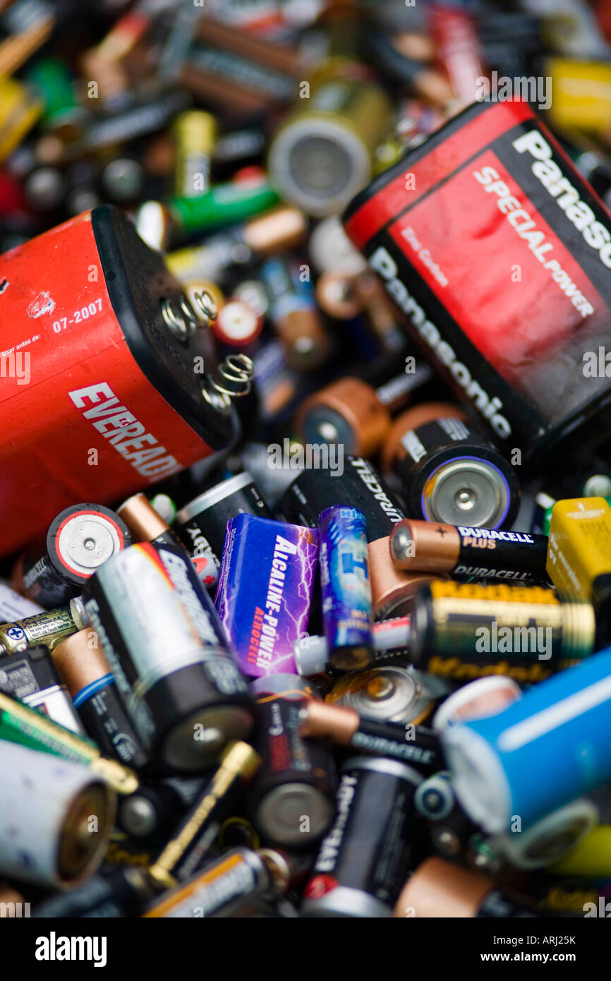 Lots of old batteries hi-res stock photography and images - Alamy